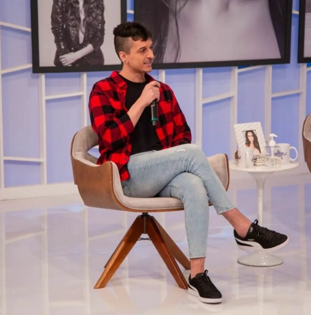 Estratégia das Famosas - Santa Caliente